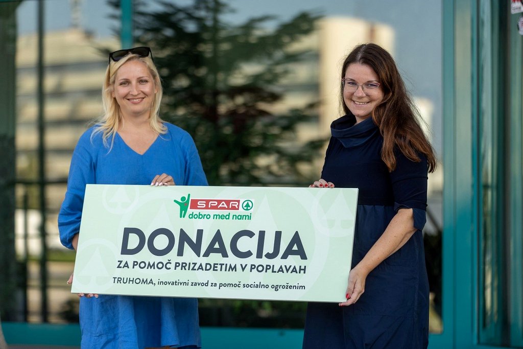 Nakupovalna središča SES v Sloveniji in Spar Slovenija prizadetim v poplavah donirala 280.000 ...